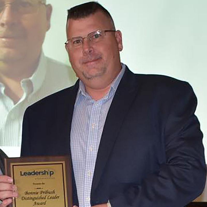 LJC Honors Two For Leadership Contributions l Leadership Johnson County