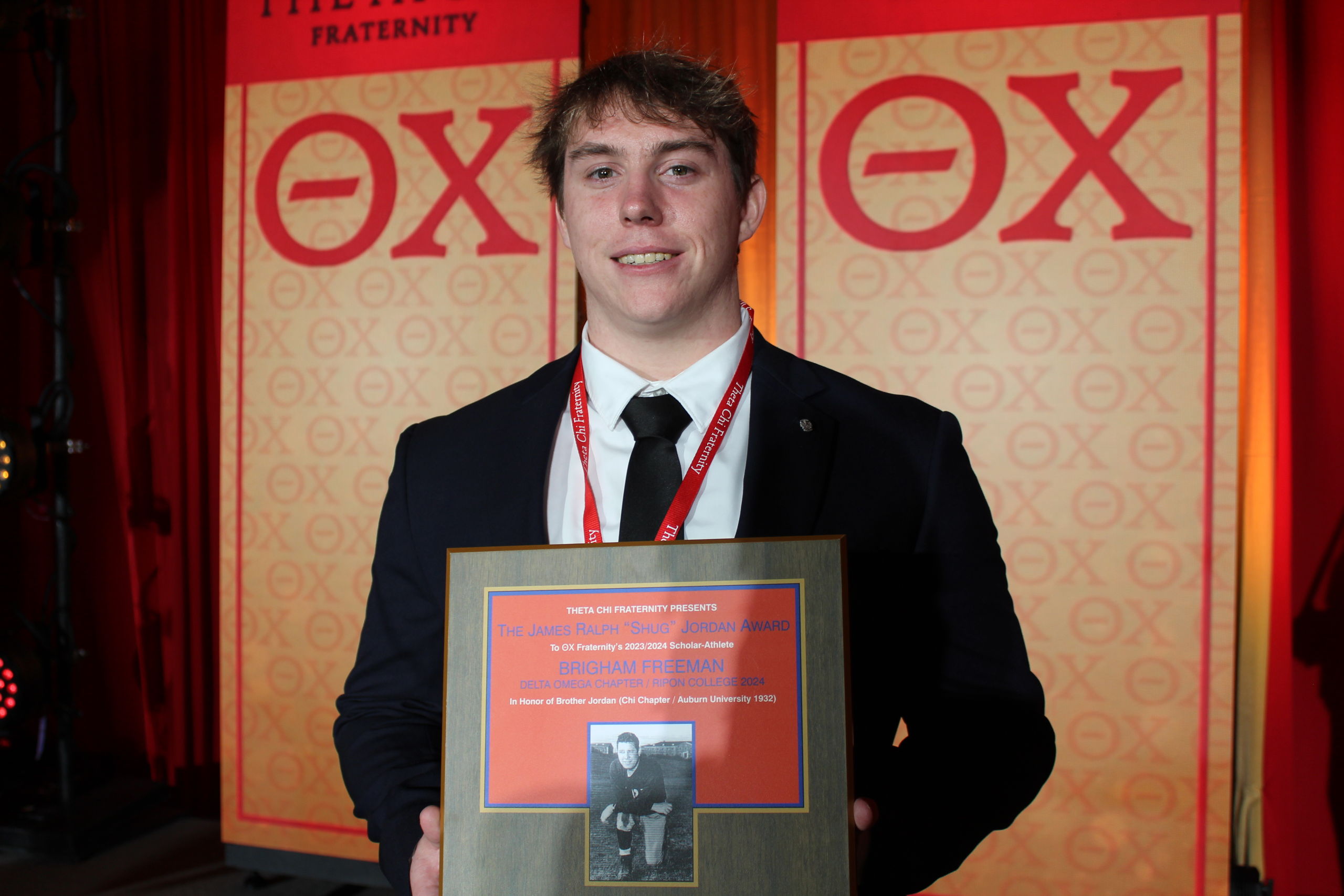 Delta Omega Swimmer Brings 2024 Shug Jordan Award Home to the Badger State