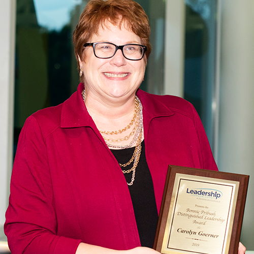 Carolyn Goerner Wins Award l Leadership Johnson County