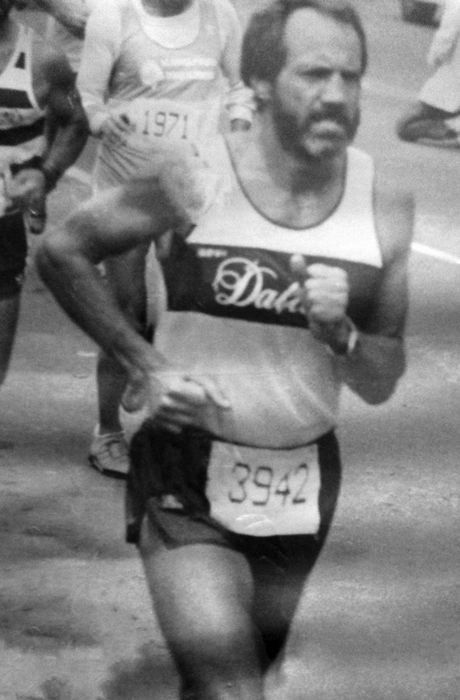 80-year-old Marathon Runner Bolstered by Lifelong Support of Brothers