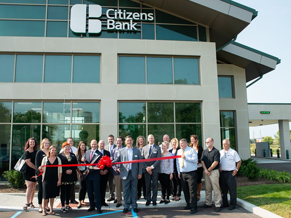 Citizens Bank Celebrates New Branch Grand Opening
